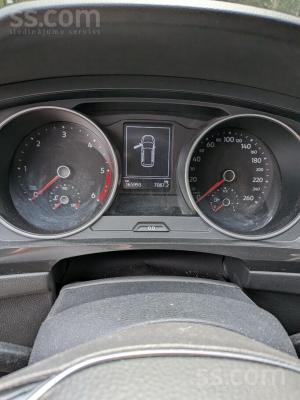 Brown Volkswagen Tiguan 2019 in Riga, with an engine capacity of 2.00 L and mileage of 166 thousand km for 14444 €, photo 11 on AUTOMOTO.COM.LV