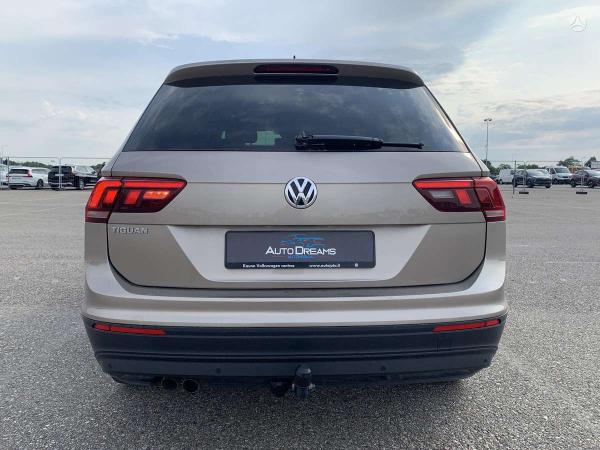 Brūns Volkswagen Tiguan 2019 Viļņa, ar dzinēja tilpumu 1.97 L un nobraukumu 103 tūkst. km par 16000 €, foto 6 vietnē AUTOMOTO.COM.LV