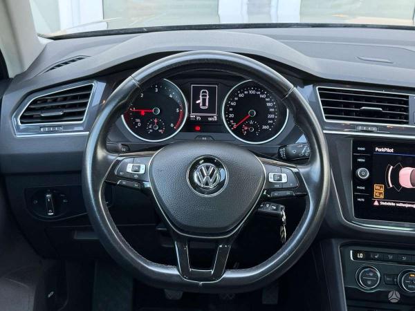 Brūns Volkswagen Tiguan 2019 Kauņa, ar dzinēja tilpumu 1.97 L un nobraukumu 186 tūkst. km par 14100 €, foto 10 vietnē AUTOMOTO.COM.LV