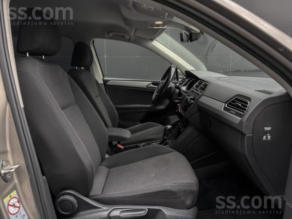 Brūns Volkswagen Tiguan 2019 Jelgava, ar dzinēja tilpumu 2.00 L un nobraukumu 228 tūkst. km par 14200 €, foto 9 vietnē AUTOMOTO.COM.LV