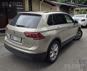 Brown Volkswagen Tiguan 2019 in Riga, with an engine capacity of 2.00 L and mileage of 84 thousand km for 18800 €, photo 5 on AUTOMOTO.COM.LV