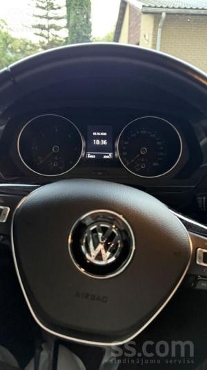 Brown Volkswagen Tiguan 2019 in Riga, with an engine capacity of 2.00 L and mileage of 84 thousand km for 18800 €, photo 11 on AUTOMOTO.COM.LV