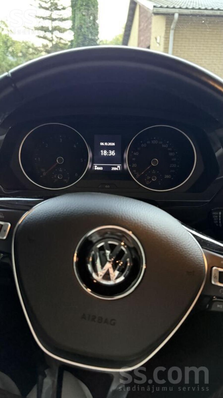 Brown Volkswagen Tiguan 2019 in Riga, with an engine capacity of 2.00 L and mileage of 84 thousand km for 18800 €, photo 11 on AUTOMOTO.COM.LV