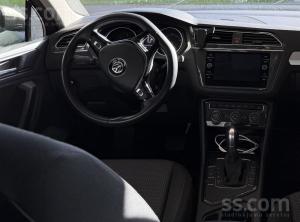 Brown Volkswagen Tiguan 2019 in Riga, with an engine capacity of 2.00 L and mileage of 84 thousand km for 18800 €, photo 12 on AUTOMOTO.COM.LV