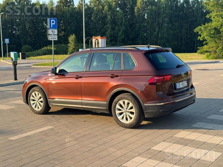 Коричневый Фольксваген Тигуан 2021 в Цесис, объемом двигателя 1.50 л и пробегом 102 тыс. км за 21499 €, фото 3 на AUTOMOTO.COM.LV