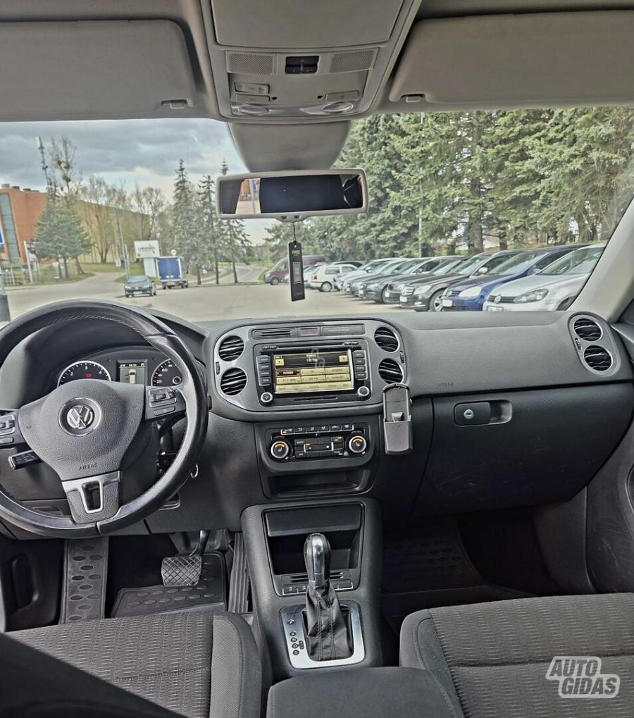 Brūns Volkswagen Tiguan 2012 Alīta, ar dzinēja tilpumu 2.00 L un nobraukumu 374 tūkst. km par 6500 €, foto 14 vietnē AUTOMOTO.COM.LV