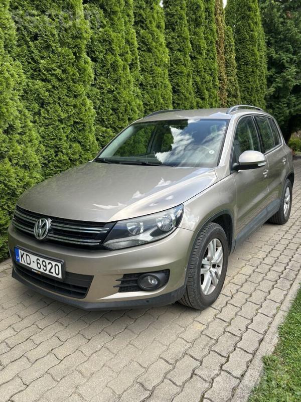 Brūns Volkswagen Tiguan 2015 Rīga, ar dzinēja tilpumu 2.00 L un nobraukumu 184 tūkst. km par 10200 €, foto 1 vietnē AUTOMOTO.COM.LV