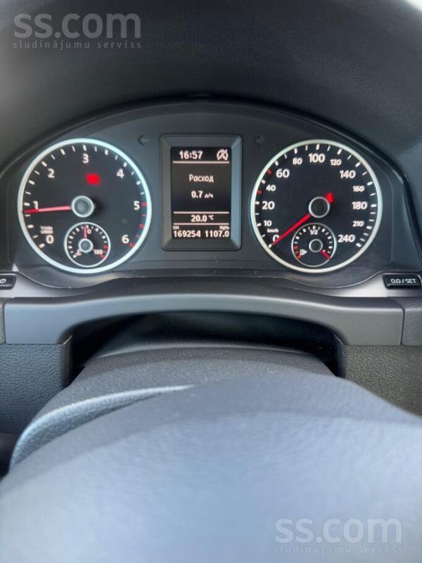 Brūns Volkswagen Tiguan 2016 Ventspils, ar dzinēja tilpumu 2.00 L un nobraukumu 169 tūkst. km par 10580 €, foto 6 vietnē AUTOMOTO.COM.LV
