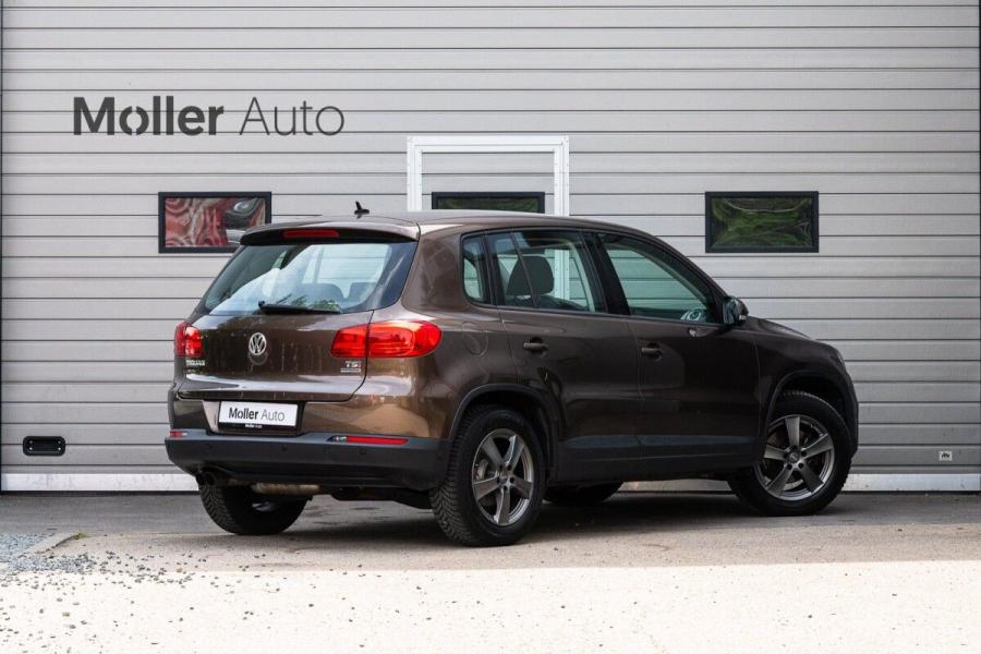 Brūns Volkswagen Tiguan 2012 Jelgava, ar dzinēja tilpumu 1.40 L un nobraukumu 167 tūkst. km par 8750 €, foto 5 vietnē AUTOMOTO.COM.LV