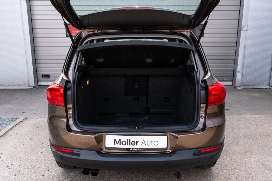 Brūns Volkswagen Tiguan 2012 Jelgava, ar dzinēja tilpumu 1.40 L un nobraukumu 167 tūkst. km par 8750 €, foto 9 vietnē AUTOMOTO.COM.LV