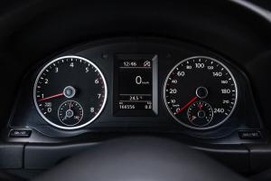 Brūns Volkswagen Tiguan 2012 Jelgava, ar dzinēja tilpumu 1.40 L un nobraukumu 167 tūkst. km par 8750 €, foto 15 vietnē AUTOMOTO.COM.LV