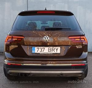Brūns Volkswagen Tiguan 2016 Tallina, ar dzinēja tilpumu 2.00 L un nobraukumu 197 tūkst. km par 14995 €, foto 12 vietnē AUTOMOTO.COM.LV