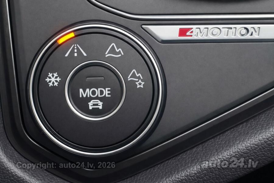 Brūns Volkswagen Tiguan 2016 Tallina, ar dzinēja tilpumu 2.00 L un nobraukumu 197 tūkst. km par 14995 €, foto 24 vietnē AUTOMOTO.COM.LV