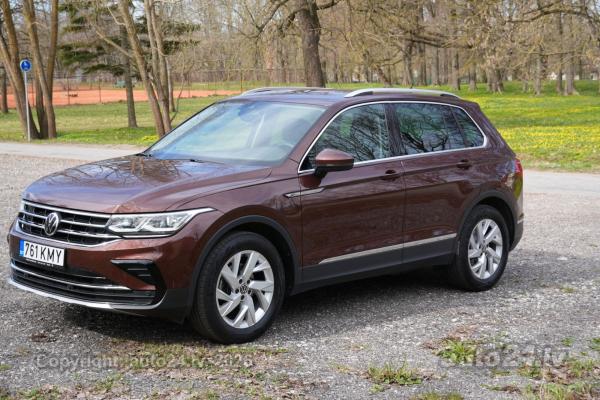 Brown Volkswagen Tiguan 2021 in Tallinn, with an engine capacity of 1.50 L and mileage of 67 thousand km for 26000 €, photo 2 on AUTOMOTO.COM.LV