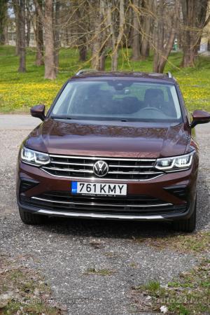 Brūns Volkswagen Tiguan 2021 Tallina, ar dzinēja tilpumu 1.50 L un nobraukumu 67 tūkst. km par 26000 €, foto 6 vietnē AUTOMOTO.COM.LV