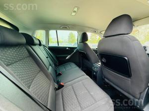 Volkswagen Tiguan 2008 in Riga, with an engine capacity of 2.00 L and mileage of 0 thousand km for 5000 €, photo 8 on AUTOMOTO.COM.LV