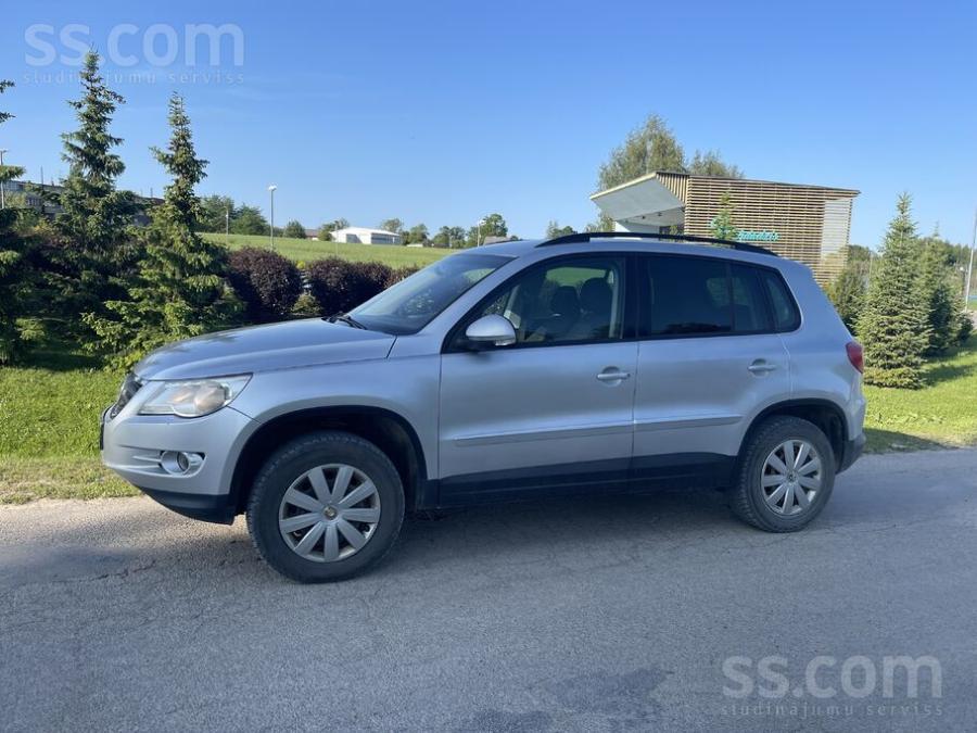 Volkswagen Tiguan 2008 Jēkabpils, ar dzinēja tilpumu 2.00 L un nobraukumu 288 tūkst. km par 2600 €, foto 1 vietnē AUTOMOTO.COM.LV