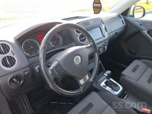 Volkswagen Tiguan 2008 in Riga, with an engine capacity of 2.00 L and mileage of 255 thousand km for 5500 €, photo 9 on AUTOMOTO.COM.LV