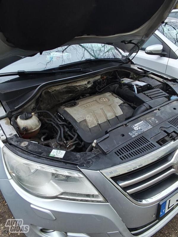 Volkswagen Tiguan 2008 in Alytus, with an engine capacity of 2.00 L and mileage of 330 thousand km for 5000 €, photo 1 on AUTOMOTO.COM.LV