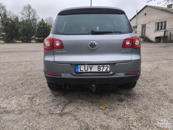 Volkswagen Tiguan 2008 in Vilnius, with an engine capacity of 2.00 L and mileage of 240 thousand km for 4950 €, photo 3 on AUTOMOTO.COM.LV