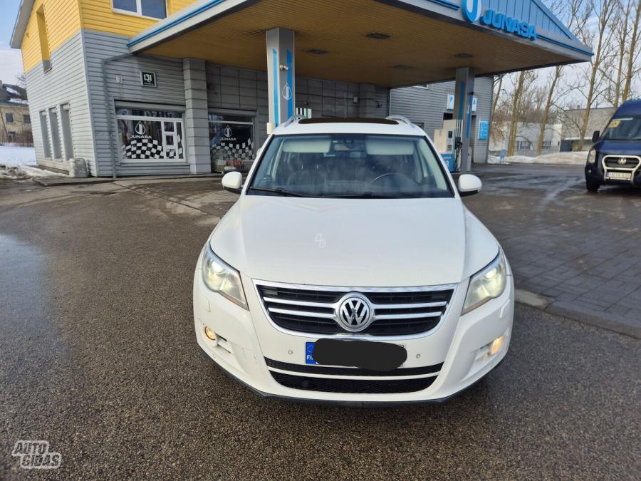 Volkswagen Tiguan 2008 Šauļi, ar dzinēja tilpumu 2.00 L un nobraukumu 283 tūkst. km par 3950 €, foto 5 vietnē AUTOMOTO.COM.LV