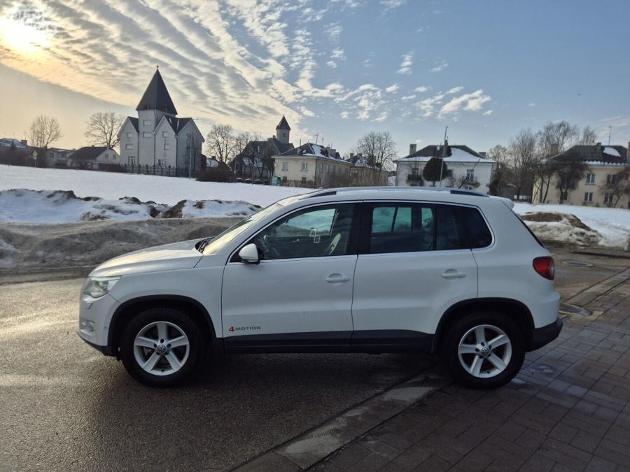 Volkswagen Tiguan 2008 Šauļi, ar dzinēja tilpumu 2.00 L un nobraukumu 283 tūkst. km par 3950 €, foto 9 vietnē AUTOMOTO.COM.LV