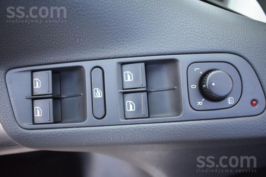 Volkswagen Tiguan 2008 Talsi, ar dzinēja tilpumu 2.00 L un nobraukumu 169 tūkst. km par 7400 €, foto 12 vietnē AUTOMOTO.COM.LV