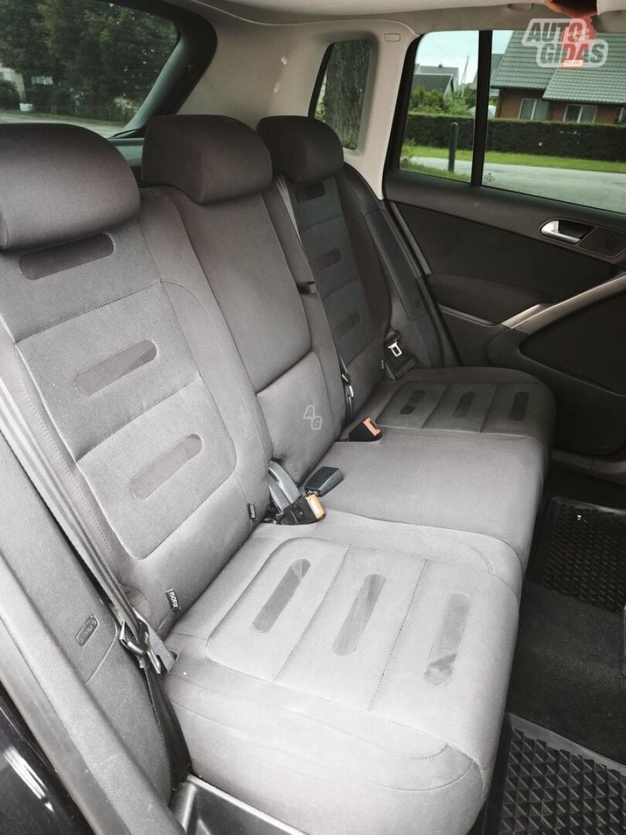 Volkswagen Tiguan 2008 Jonava, ar dzinēja tilpumu 2.00 L un nobraukumu 387 tūkst. km par 3500 €, foto 28 vietnē AUTOMOTO.COM.LV
