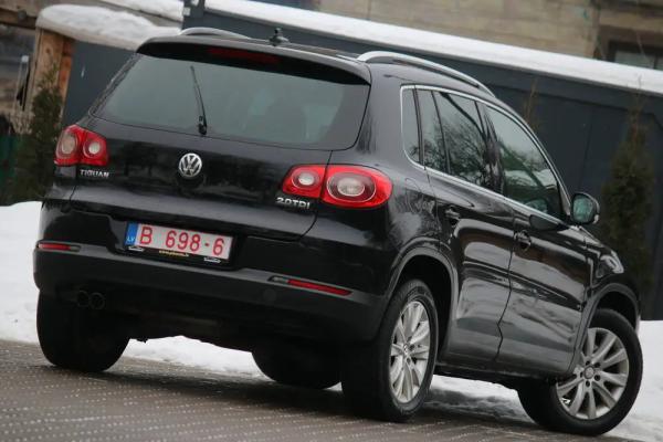 Volkswagen Tiguan 2008 Rīga, ar dzinēja tilpumu 2.00 L un nobraukumu 265 tūkst. km par 5890 €, foto 2 vietnē AUTOMOTO.COM.LV