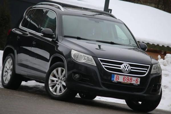 Volkswagen Tiguan 2008 Rīga, ar dzinēja tilpumu 2.00 L un nobraukumu 265 tūkst. km par 5890 €, foto 3 vietnē AUTOMOTO.COM.LV