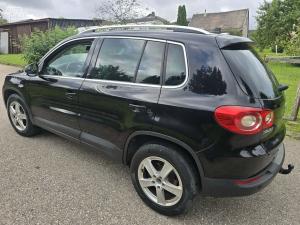 Volkswagen Tiguan 2008 in Ignalina, with an engine capacity of 2.00 L and mileage of 220 thousand km for 5850 €, photo 6 on AUTOMOTO.COM.LV