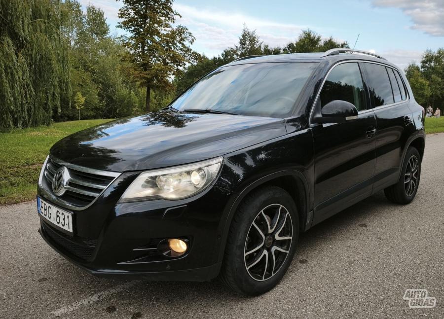 Volkswagen Tiguan 2008 in Jonava, with an engine capacity of 2.00 L and mileage of 390 thousand km for 2800 €, photo 5 on AUTOMOTO.COM.LV