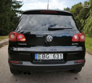 Volkswagen Tiguan 2008 in Jonava, with an engine capacity of 2.00 L and mileage of 390 thousand km for 2800 €, photo 8 on AUTOMOTO.COM.LV