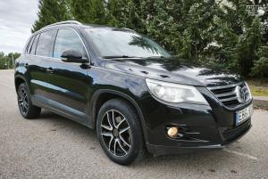 Volkswagen Tiguan 2008 in Jonava, with an engine capacity of 2.00 L and mileage of 390 thousand km for 2800 €, photo 11 on AUTOMOTO.COM.LV