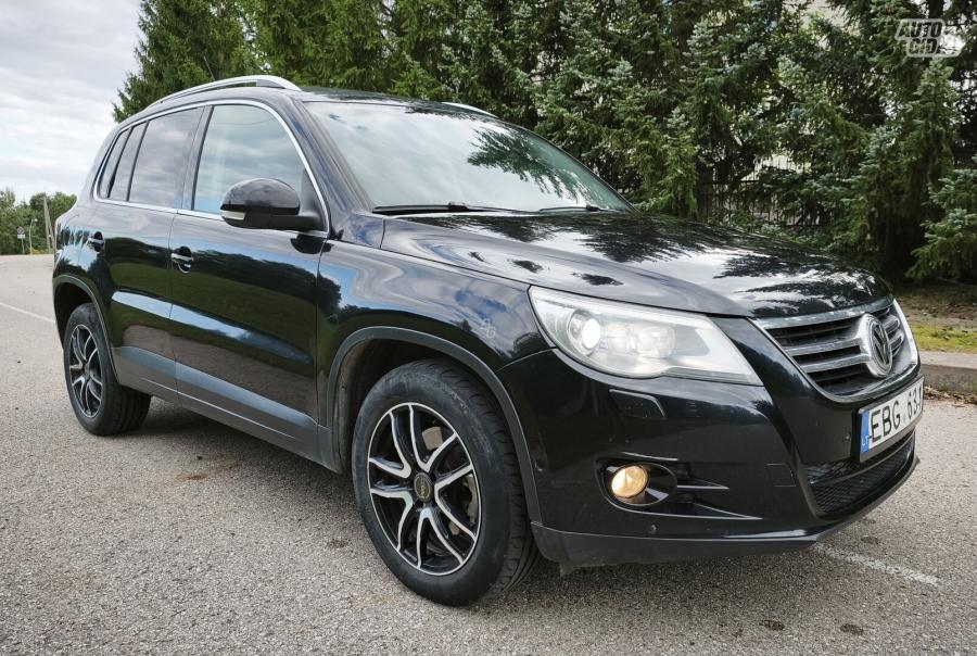 Volkswagen Tiguan 2008 in Jonava, with an engine capacity of 2.00 L and mileage of 390 thousand km for 2800 €, photo 11 on AUTOMOTO.COM.LV