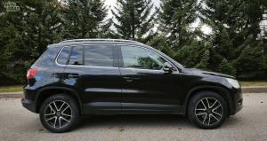 Volkswagen Tiguan 2008 in Jonava, with an engine capacity of 2.00 L and mileage of 390 thousand km for 2800 €, photo 18 on AUTOMOTO.COM.LV