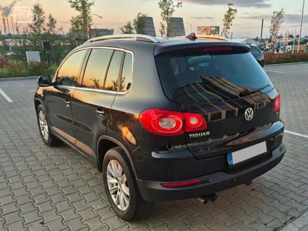 Volkswagen Tiguan 2008 Viļņa vietnē Volkswagen Tiguan 2008 Viļņa, ar dzinēja tilpumu 2.00 L un nobraukumu 218 tūkst. km par 4000 €, foto 3 vietnē AUTOMOTO.COM.LV