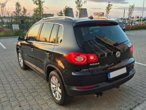 Volkswagen Tiguan 2008 in Vilnius, with an engine capacity of 2.00 L and mileage of 218 thousand km for 4000 €, photo 3 on AUTOMOTO.COM.LV