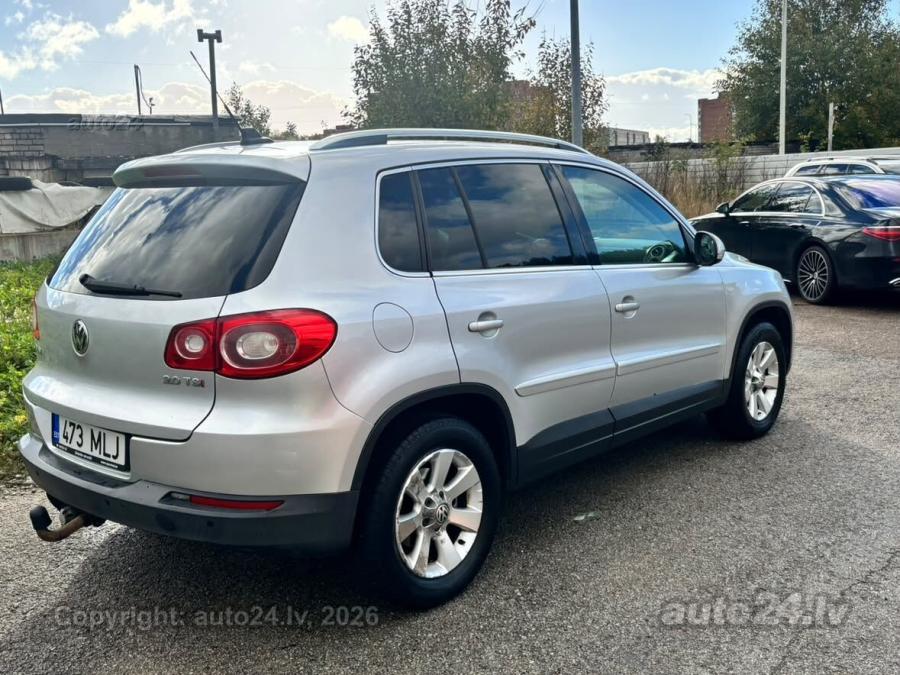 Volkswagen Tiguan 2008 in Narva, with an engine capacity of 2.00 L and mileage of 220 thousand km for 2800 €, photo 7 on AUTOMOTO.COM.LV