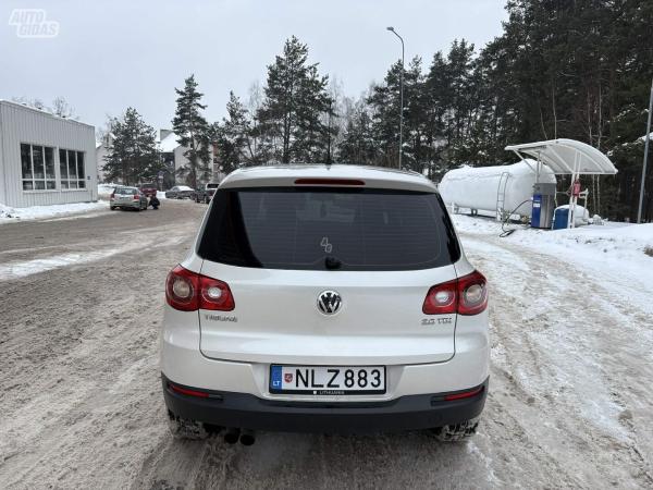 Volkswagen Tiguan 2009 in Varena, with an engine capacity of 2.00 L and mileage of 4390 thousand km for 3900 €, photo 5 on AUTOMOTO.COM.LV