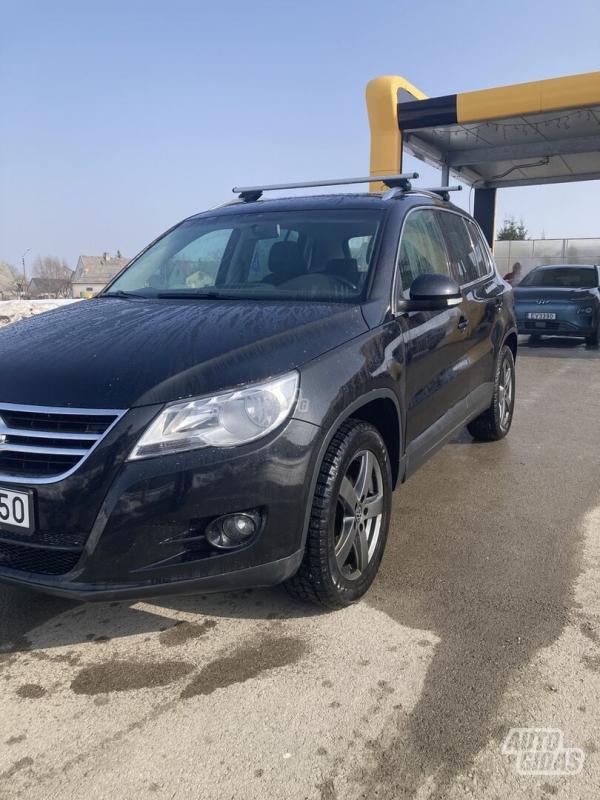 Volkswagen Tiguan 2009 Kelmė, ar dzinēja tilpumu 2.00 L un nobraukumu 281 tūkst. km par 4100 €, foto 2 vietnē AUTOMOTO.COM.LV