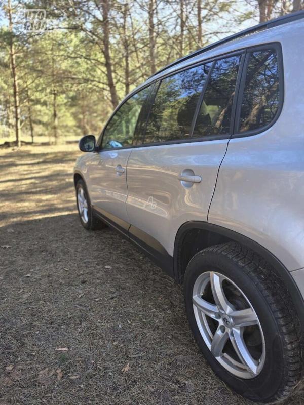Volkswagen Tiguan 2009 in Vilnius, with an engine capacity of 2.00 L and mileage of 305 thousand km for 4000 €, photo 7 on AUTOMOTO.COM.LV