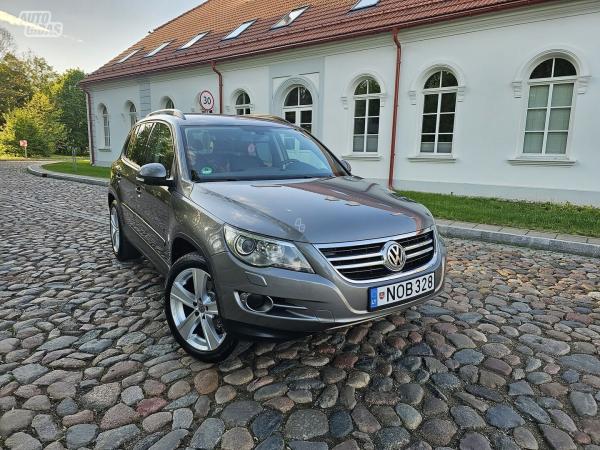 Volkswagen Tiguan 2009 in Kaunas, with an engine capacity of 2.00 L and mileage of 316 thousand km for 6650 €, photo 2 on AUTOMOTO.COM.LV