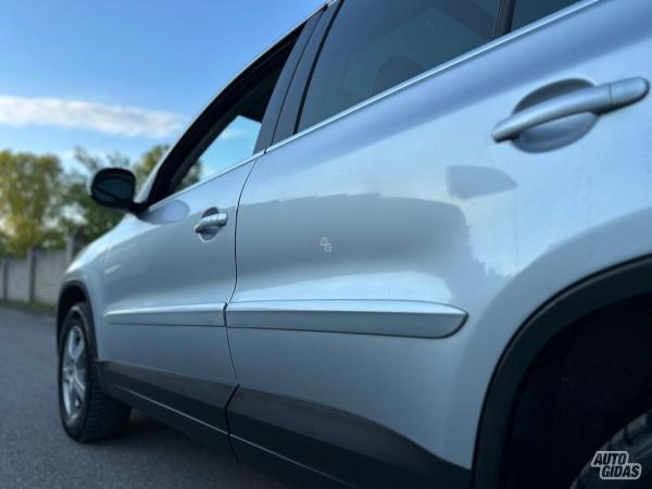 Volkswagen Tiguan 2009 in Kaunas, with an engine capacity of 2.00 L and mileage of 196 thousand km for 6000 €, photo 5 on AUTOMOTO.COM.LV