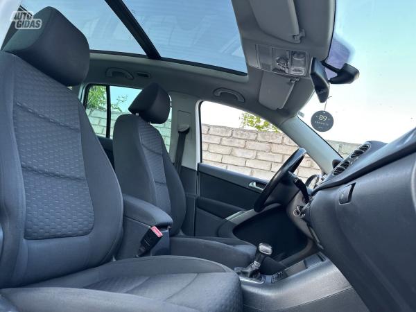 Volkswagen Tiguan 2009 in Kaunas, with an engine capacity of 2.00 L and mileage of 196 thousand km for 6000 €, photo 7 on AUTOMOTO.COM.LV