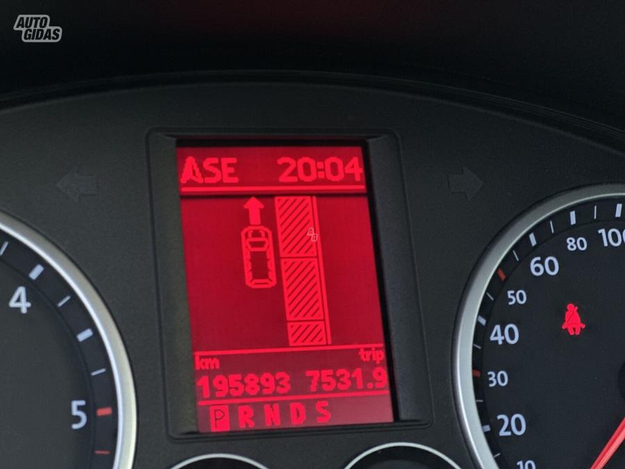 Volkswagen Tiguan 2009 Kauņa, ar dzinēja tilpumu 2.00 L un nobraukumu 196 tūkst. km par 6000 €, foto 16 vietnē AUTOMOTO.COM.LV