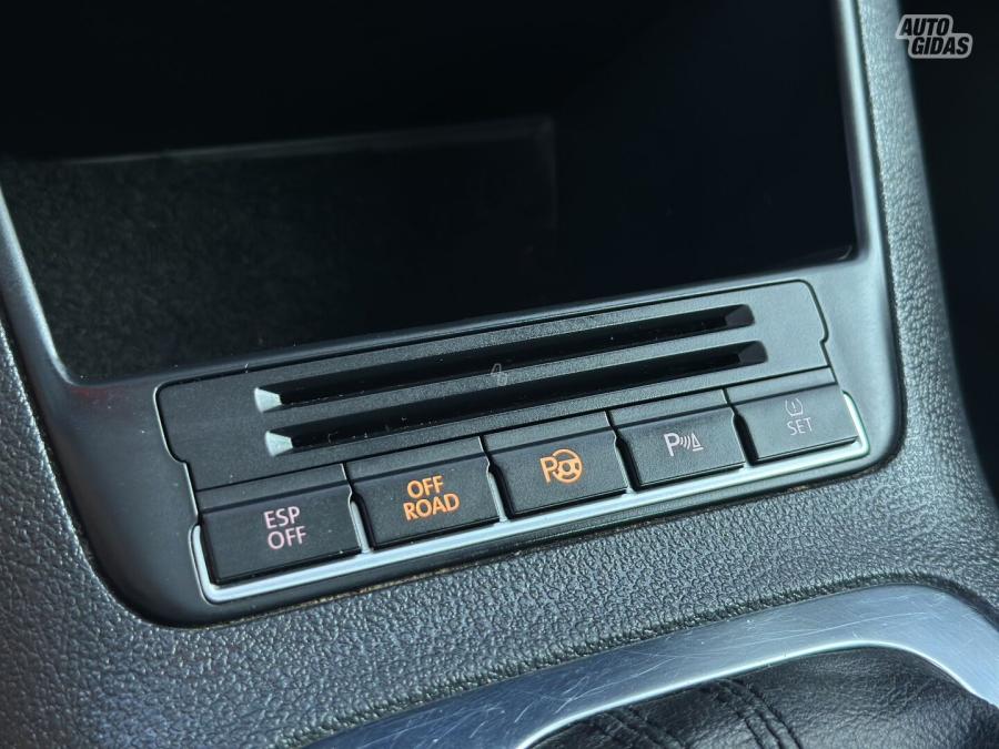 Volkswagen Tiguan 2009 Kauņa, ar dzinēja tilpumu 2.00 L un nobraukumu 196 tūkst. km par 6000 €, foto 18 vietnē AUTOMOTO.COM.LV
