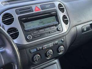 Volkswagen Tiguan 2009 Kauņa, ar dzinēja tilpumu 2.00 L un nobraukumu 196 tūkst. km par 6000 €, foto 19 vietnē AUTOMOTO.COM.LV