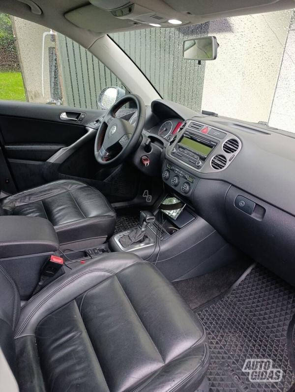 Volkswagen Tiguan 2009 Viļņa, ar dzinēja tilpumu 2.00 L un nobraukumu 375 tūkst. km par 5600 €, foto 5 vietnē AUTOMOTO.COM.LV
