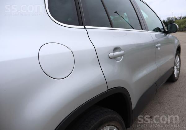Volkswagen Tiguan 2009 in Riga, with an engine capacity of 2.00 L and mileage of 344 thousand km for 5990 €, photo 8 on AUTOMOTO.COM.LV